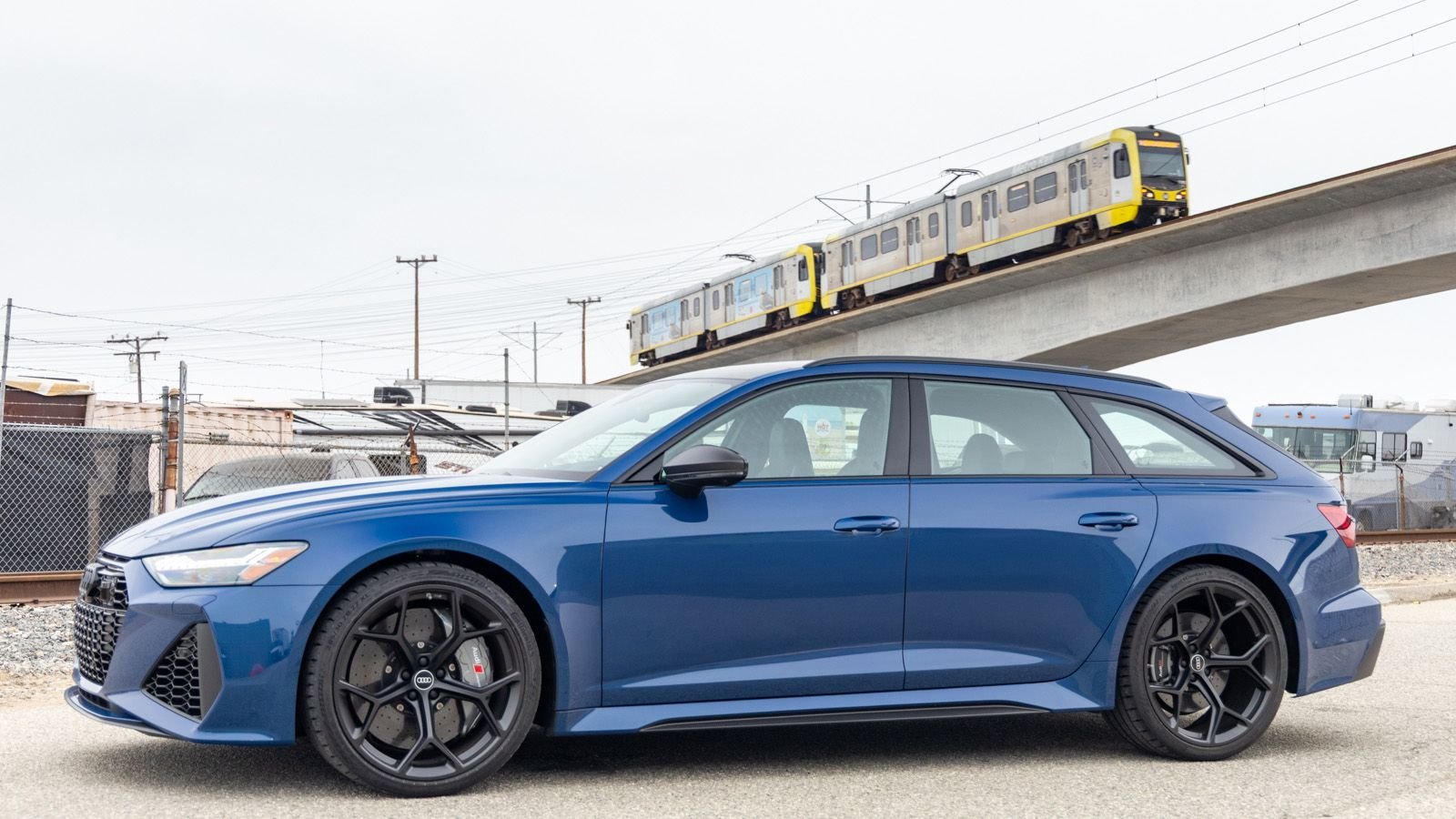 RS 6 Avant vs RS 7: Best Audi Sleeper Supercar??? | Audiworld