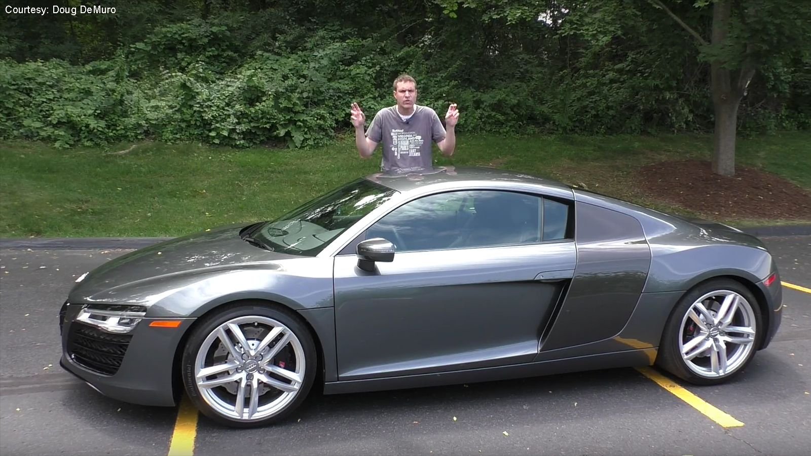 Why The Original R8 Is Still One of the Coolest Cars On the Road ...