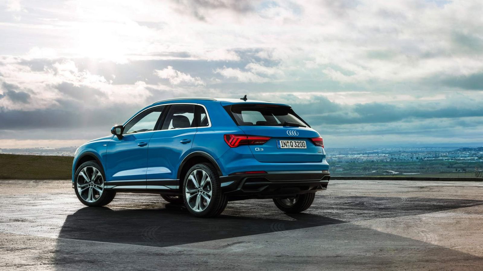 Slideshow: How the New Q3 Tops the First Generation | Audiworld