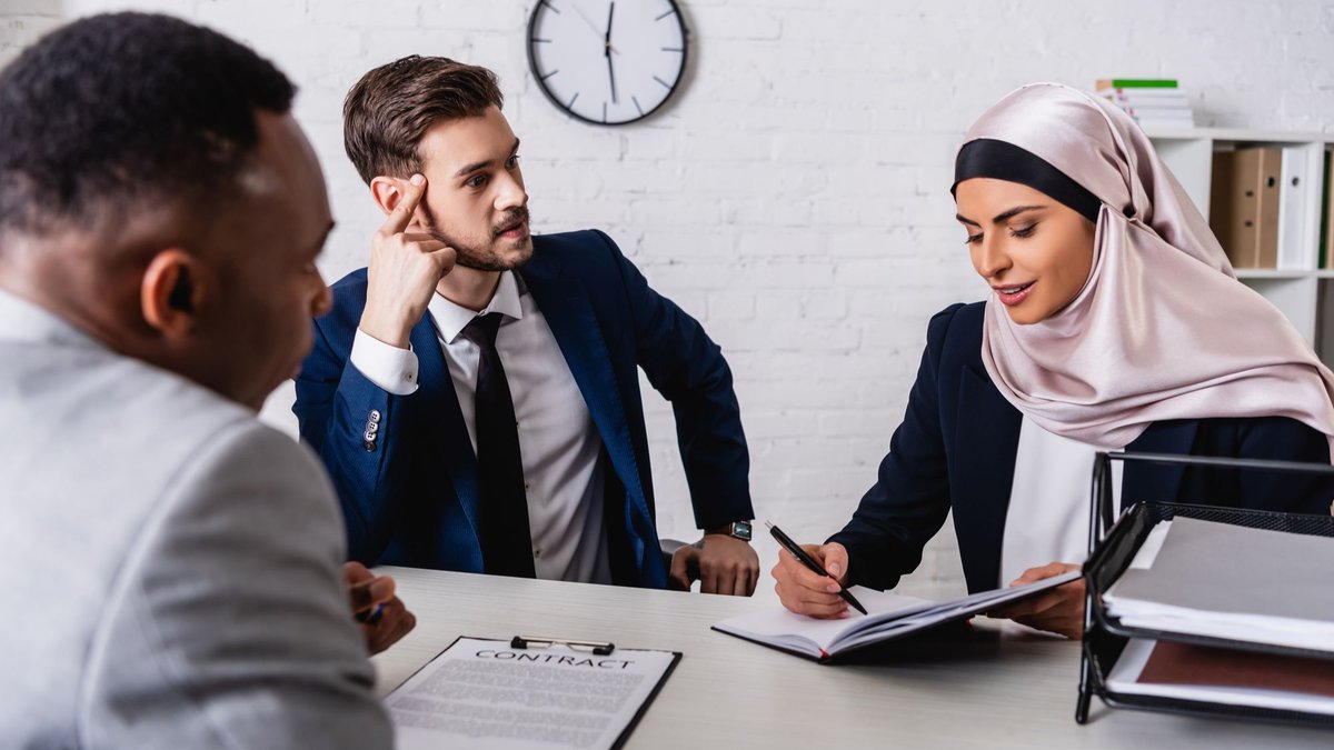 ¿Qué es "regateo de precios" o "price haggling"?