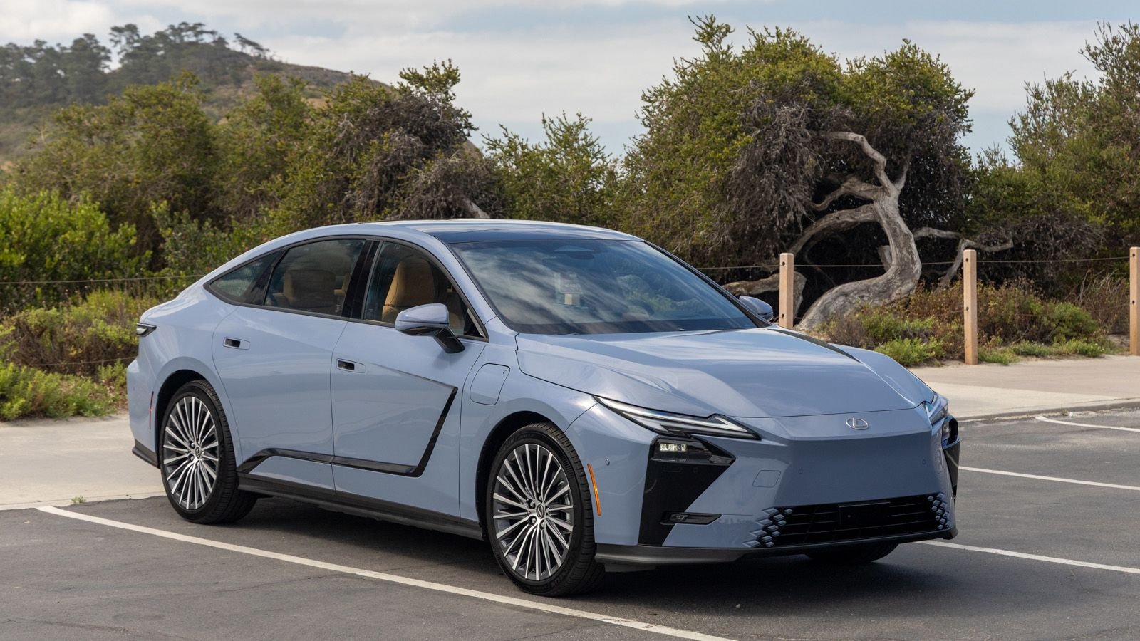 2026 Lexus ES Review: Lexus Re-Embraces Founding Principles | Clublexus