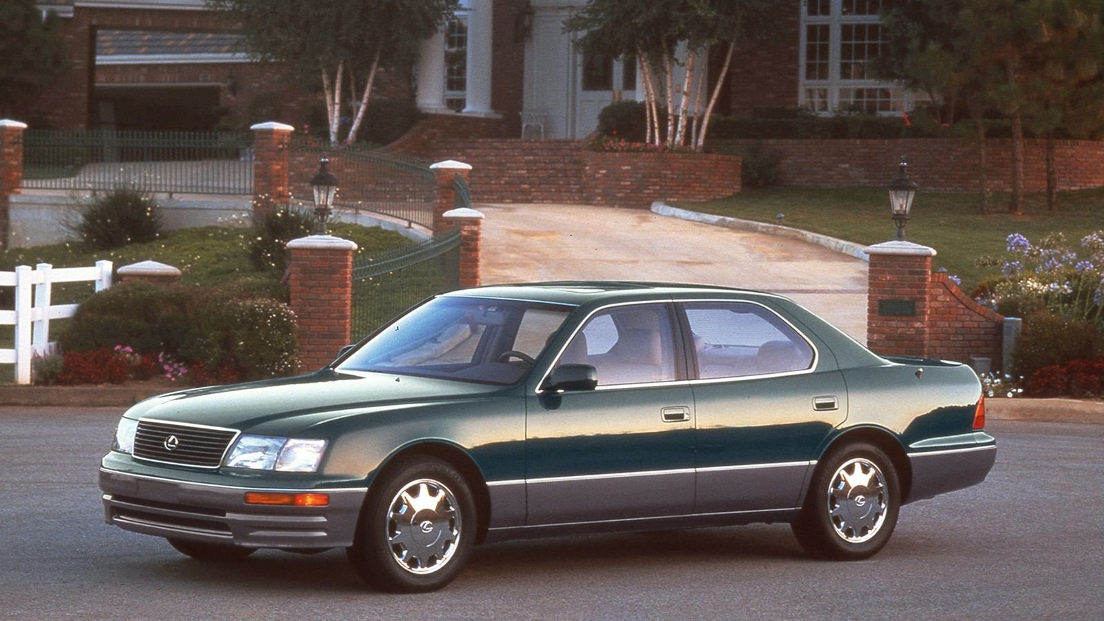 The Best & Worst Versions of 5 Iconic Lexus Models | Clublexus