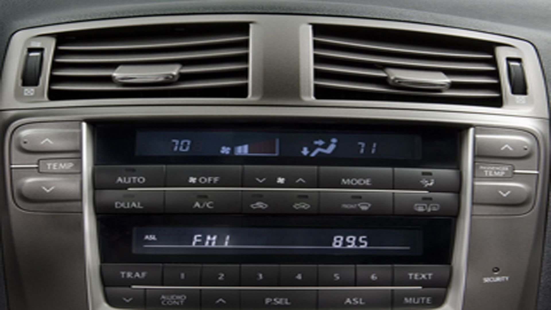 Lexus: How to Replace Center Console Light | Clublexus