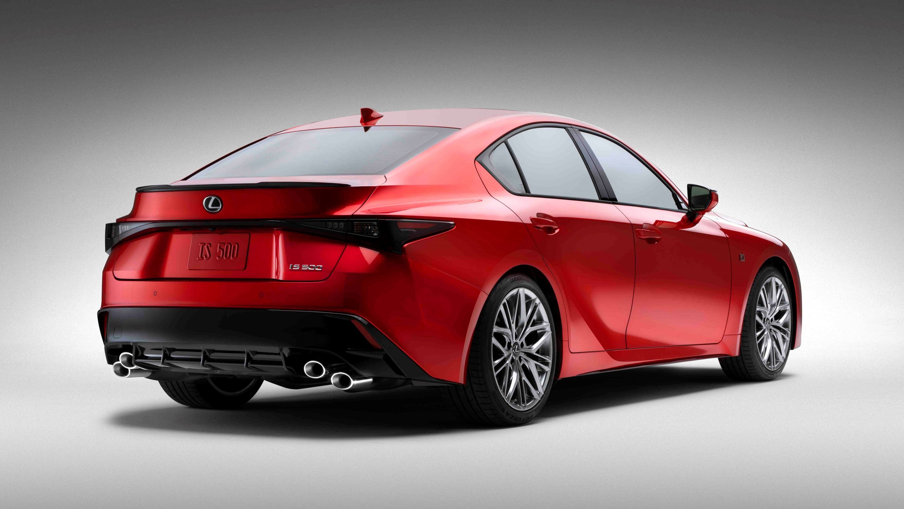 Enthusiasts Compete To Become Owners Of First IS 500 Models | Clublexus