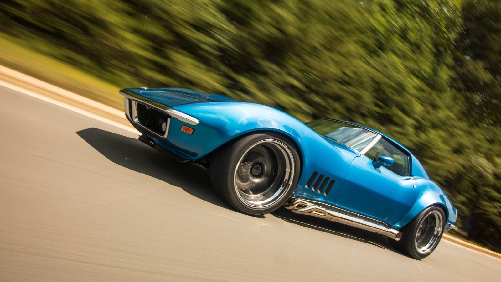 Detroit Speed Engineering Builds One of the Coolest C3s Ever ...