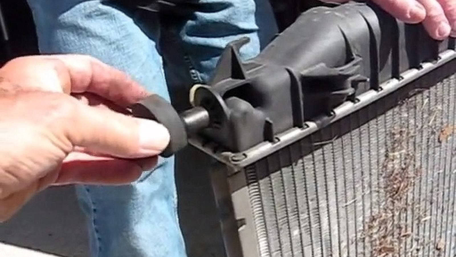 C6 Corvette: How to Replace Radiator | Corvetteforum
