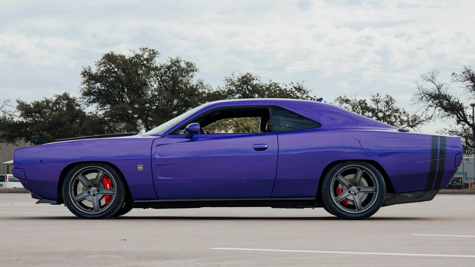 eXoMod C68 Carbon Hellcat Is From an Alternative Universe | Dodgeforum