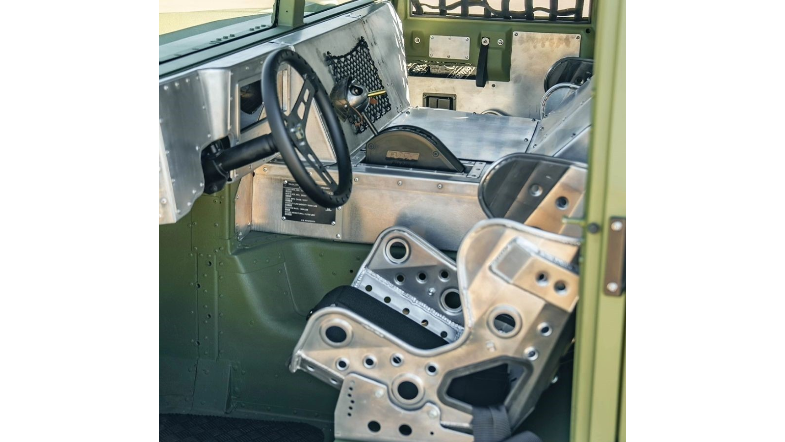 Insane Slammed 6x6 Humvee Comes With Hellcat Power | Dodgeforum