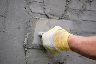 How to Apply Stucco to Cement Board | DoItYourself.com