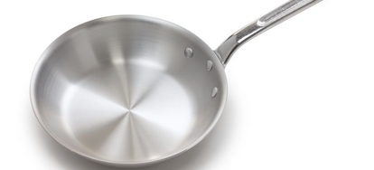 How To Season Aluminum Pans | DoItYourself.com