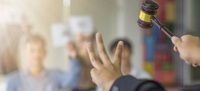 How Do Home Auctions Work? | DoItYourself.com