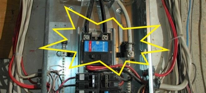 How to Install a Double Pole Circuit Breaker | DoItYourself.com