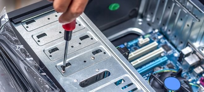 How to Build a Computer | DoItYourself.com