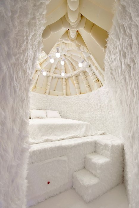 Spanish Architects Craft a Cozy Igloo for Their Daughter’s Bedroom ...