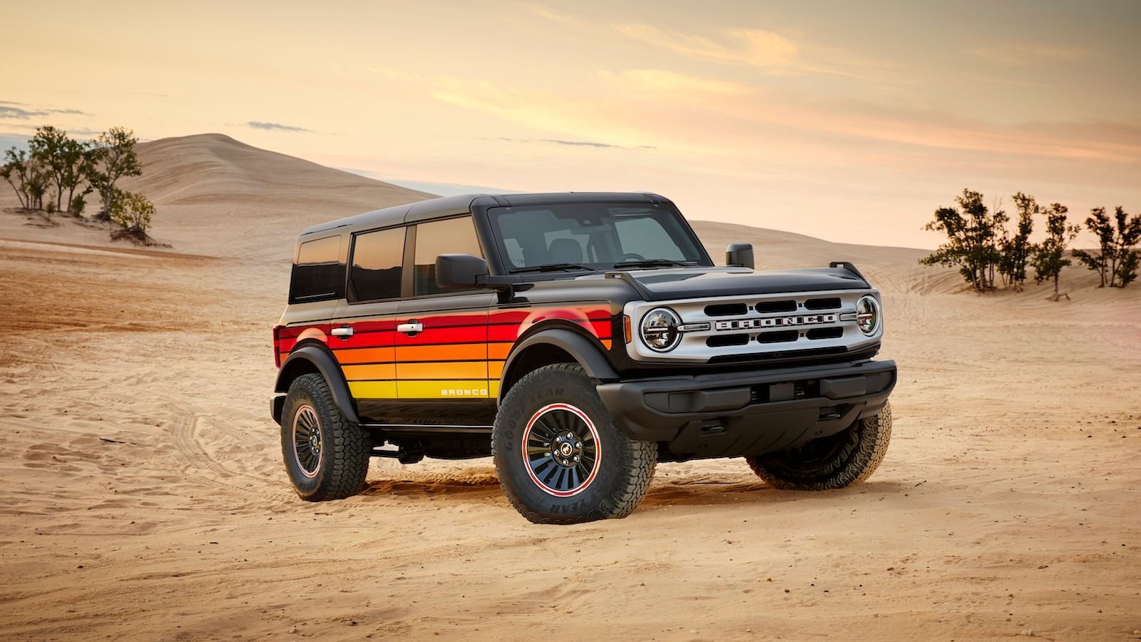 2025 Ford Bronco Buyer's Guide (All 7 Models Explained) | Ford-trucks