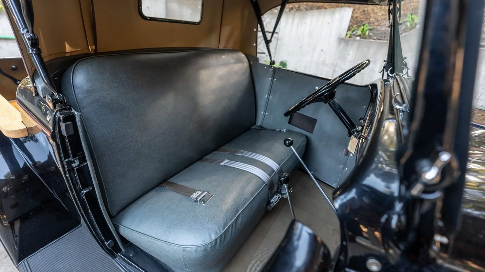 Imported Ute Not Pickup for Fastidious Collector | Ford-trucks