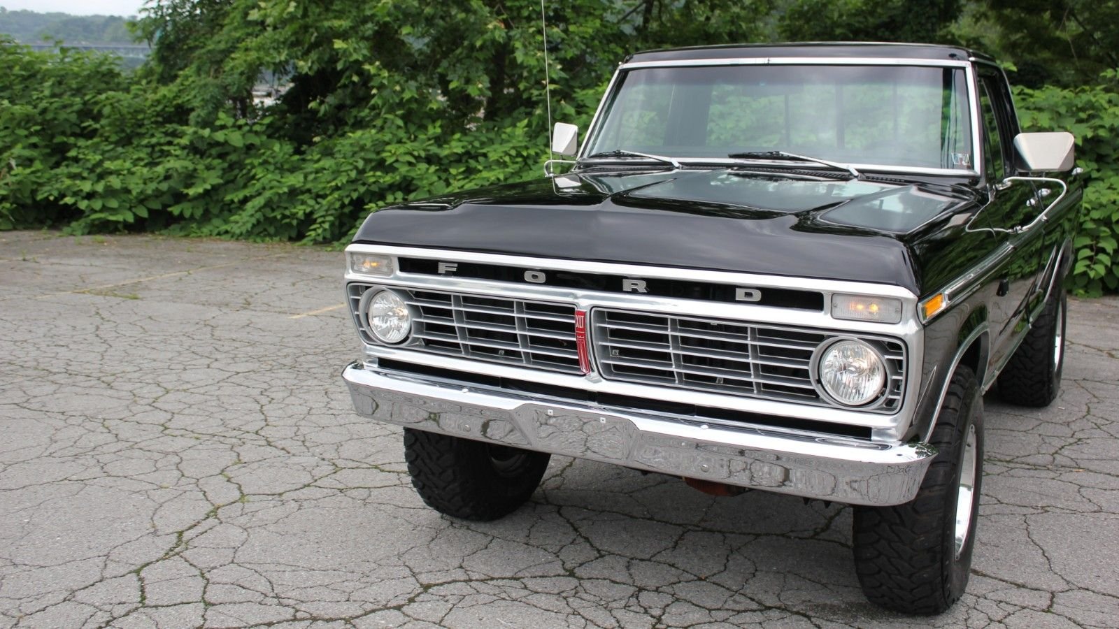 Beautiful 1973 Ford F-100 Ranger XLT Needs Nothing | Ford-trucks
