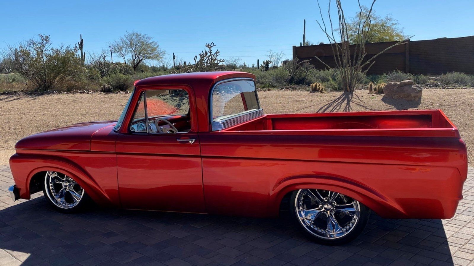 Throwback: 1962 Ford F-100 Restomod is a Show Stealer | Ford-trucks