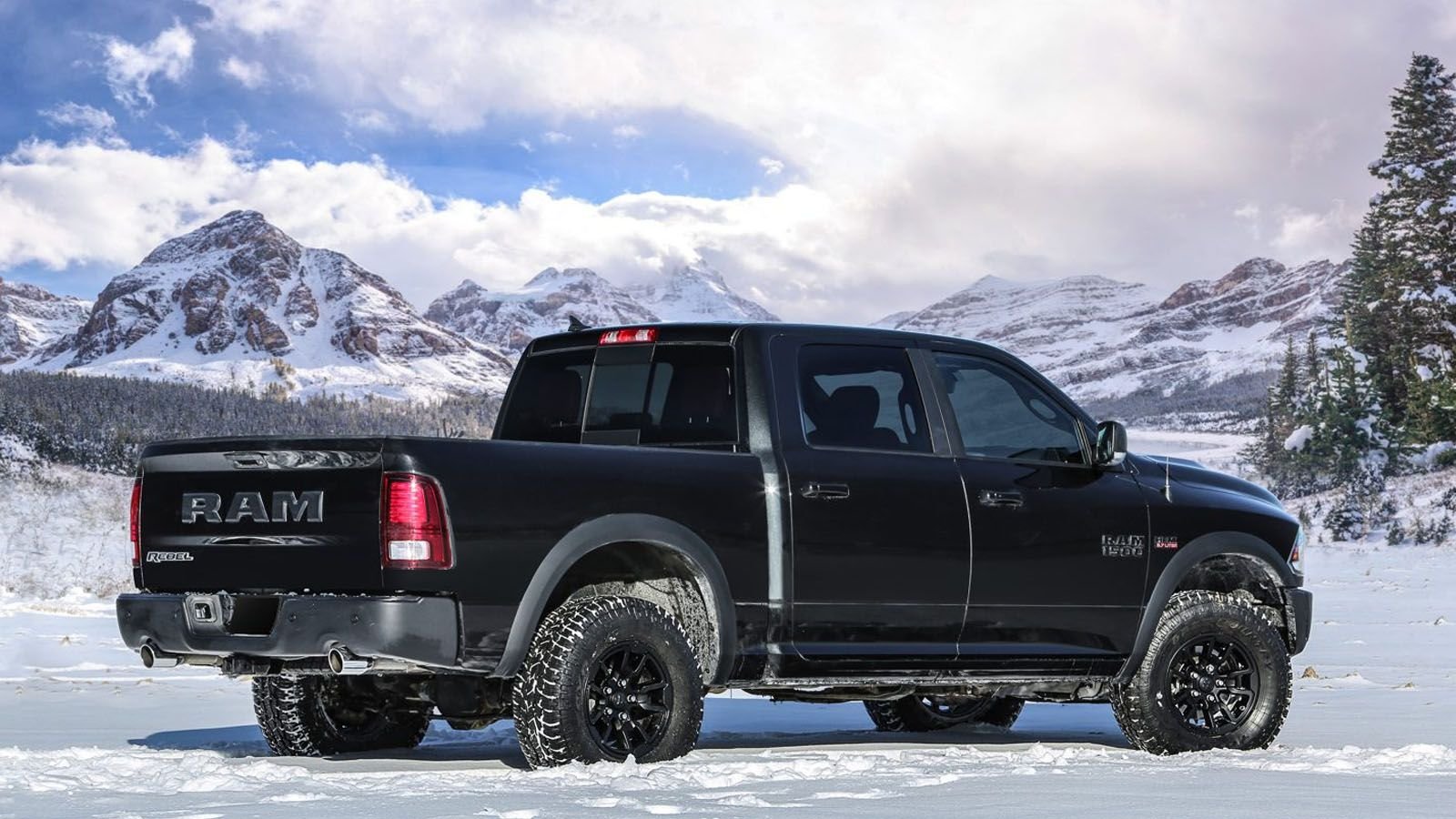 F-150 vs Ram 1500 - Head to Head Comparison | Ford-trucks