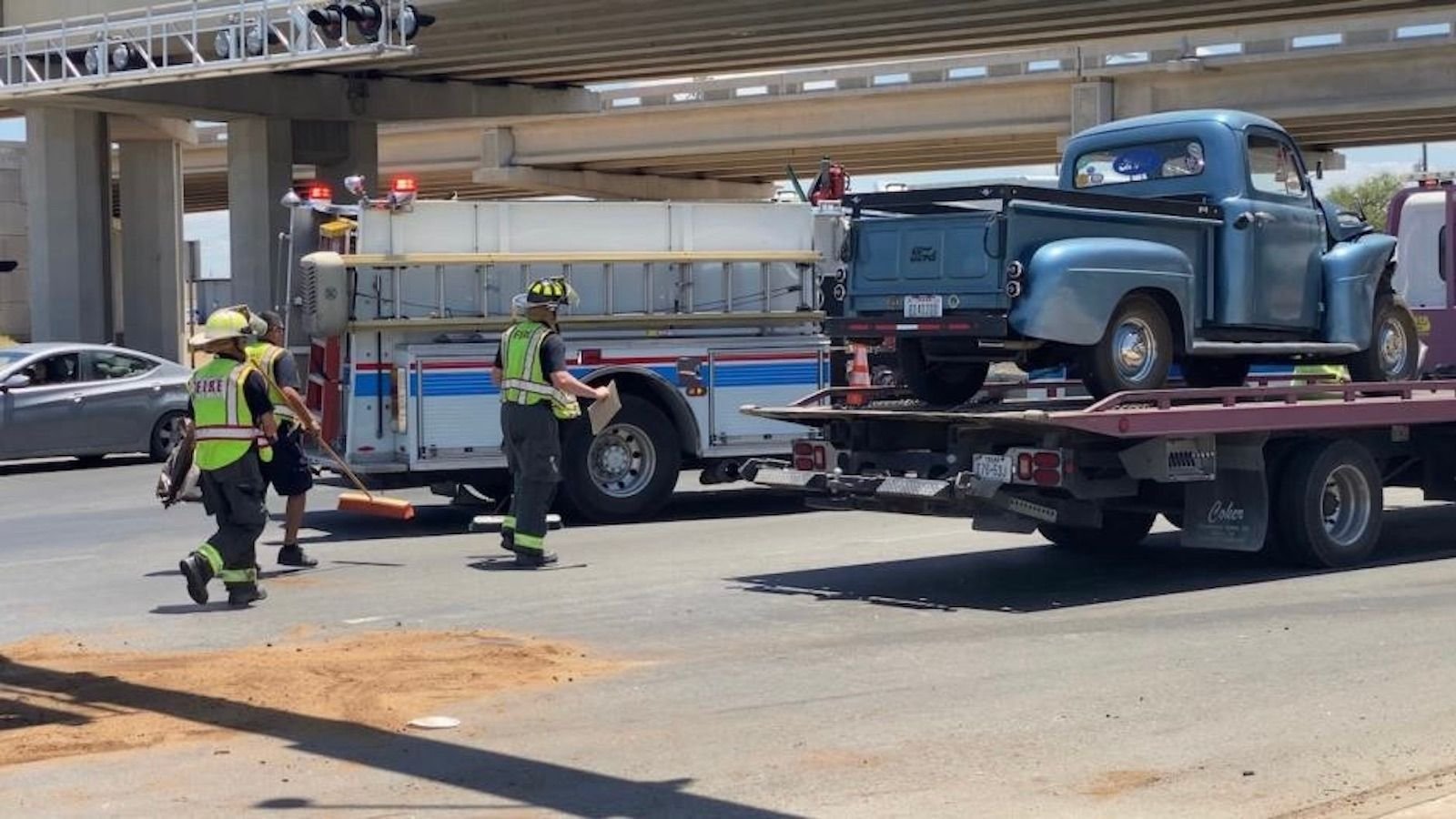 Poor First-Gen F-Series Pickup Damaged Badly In Crash | Ford-trucks