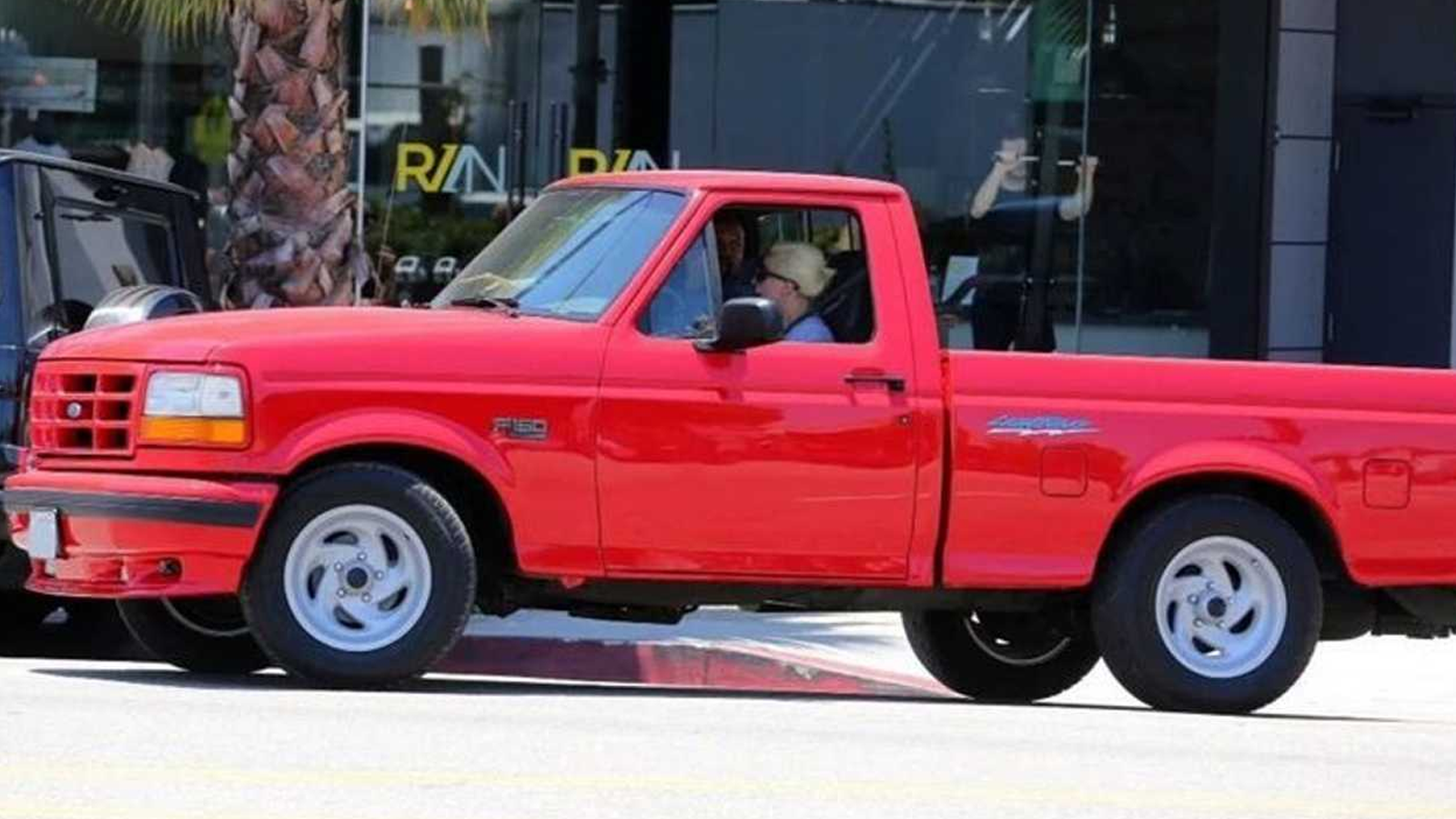 5 Celebrities And Their Cool Ford Trucks | Ford-trucks