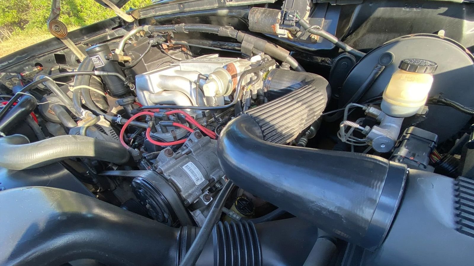 1993 SVT Lightning Gets Prerunner Makeover | Ford-trucks