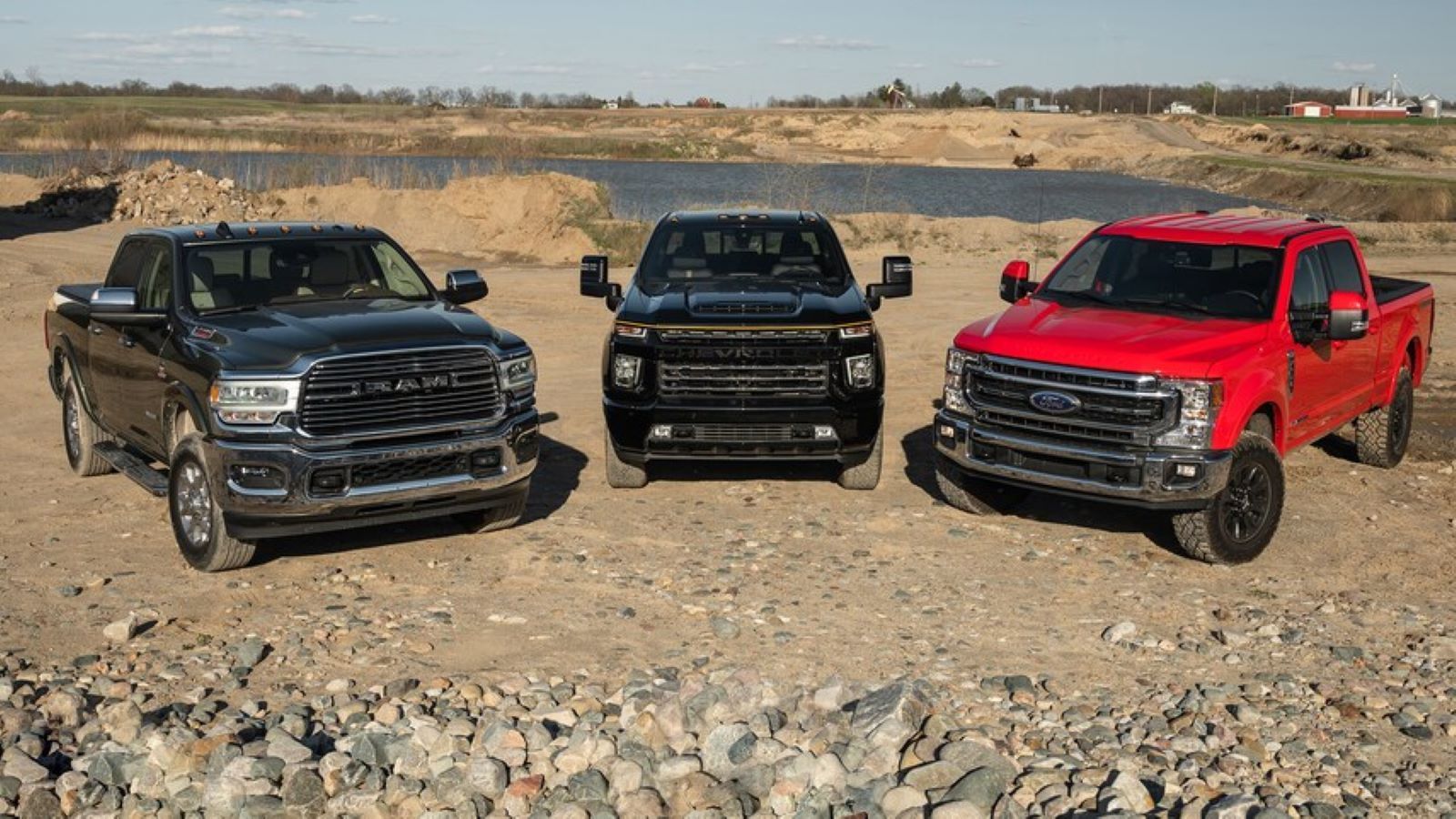 F-250 Takes on Rival Heavyweights in New Comparison | Ford-trucks