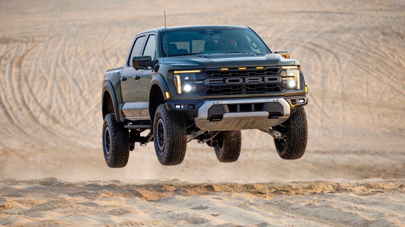 5 Reasons Why the F-150 Raptor R is Worth the Hype (5 Reasons NOT ...