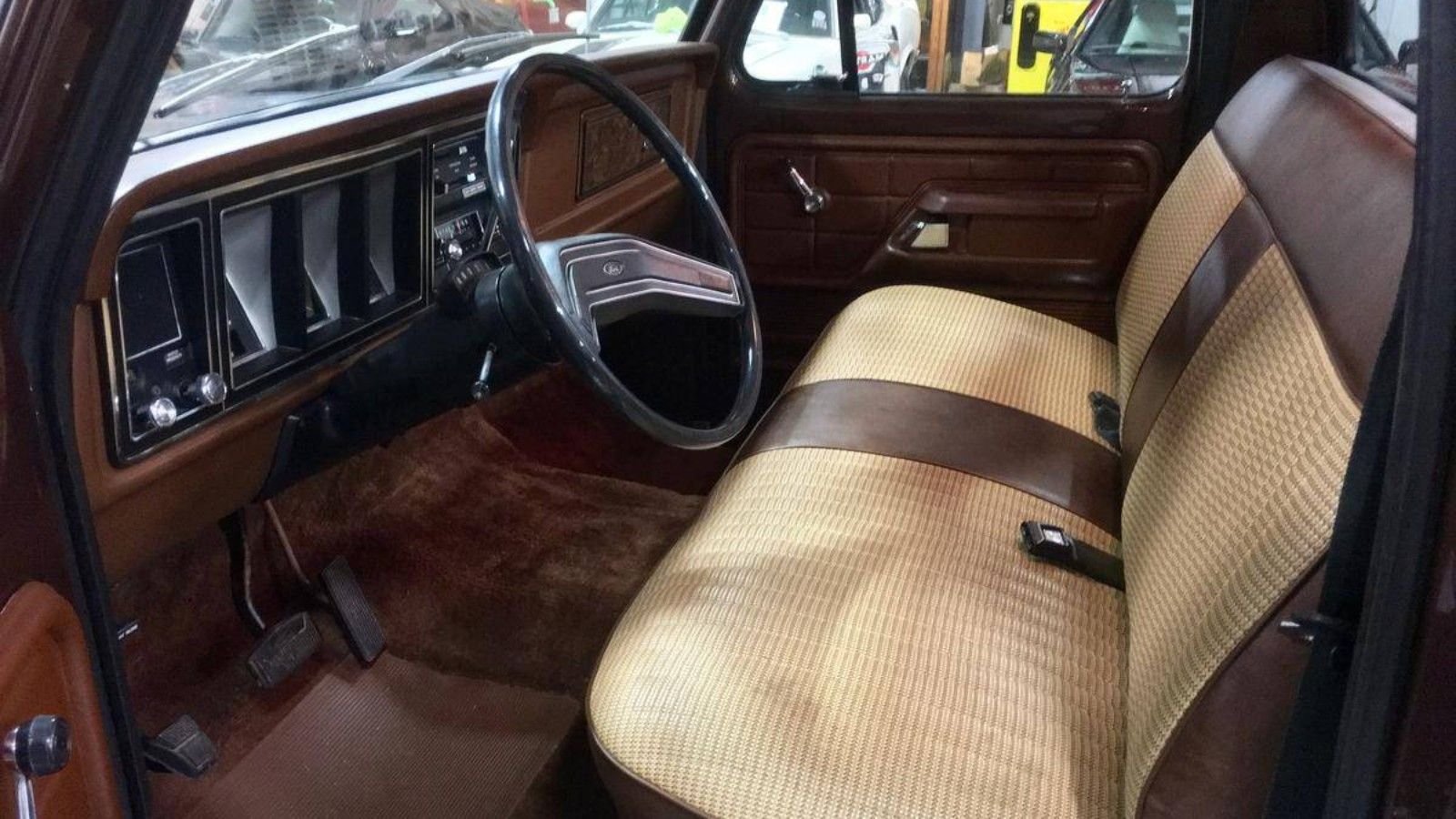 Super Clean Ford F-100 Does Justice to the Color Brown | Ford-trucks