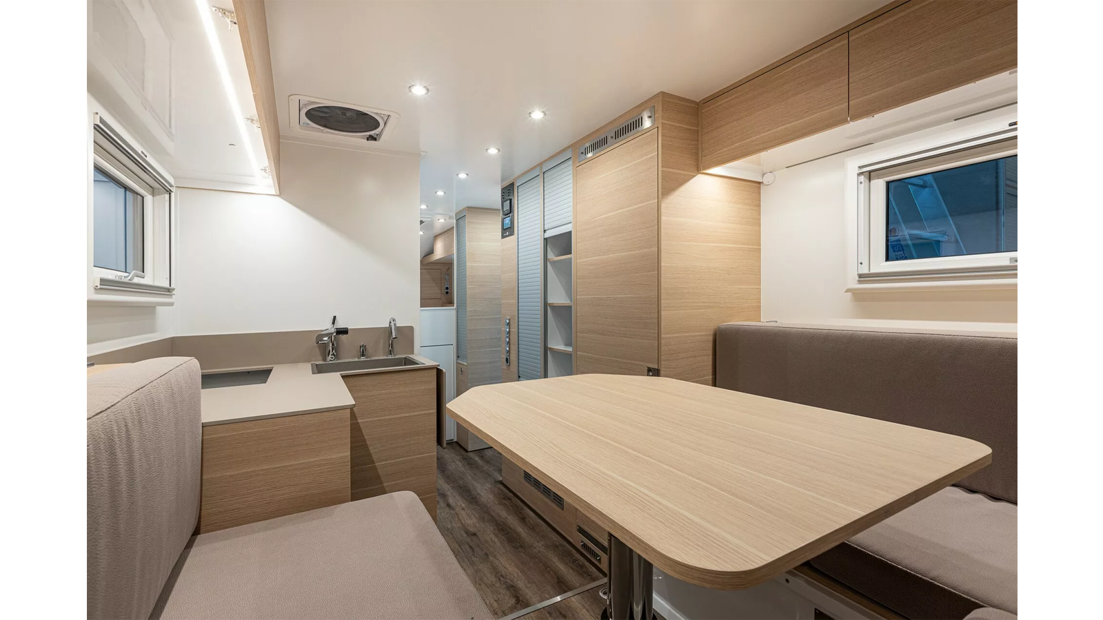 6 Wheel Krug Expedition RV Will Take You Anywhere You Need to Go | Ford ...