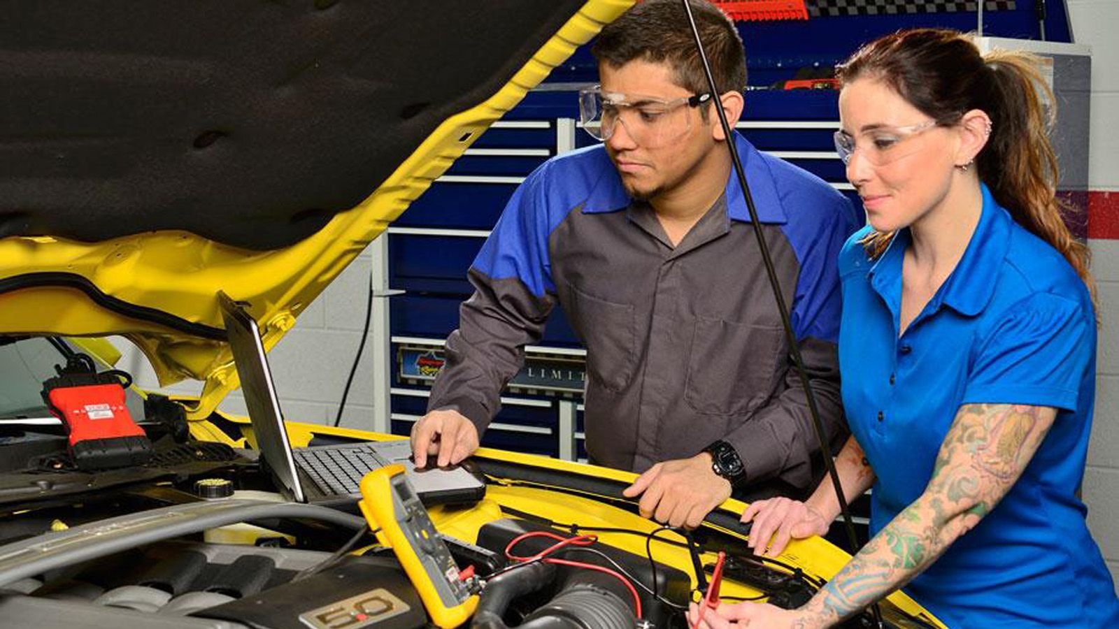 SOS Program Pairs Students with Ford Dealerships | Ford-trucks