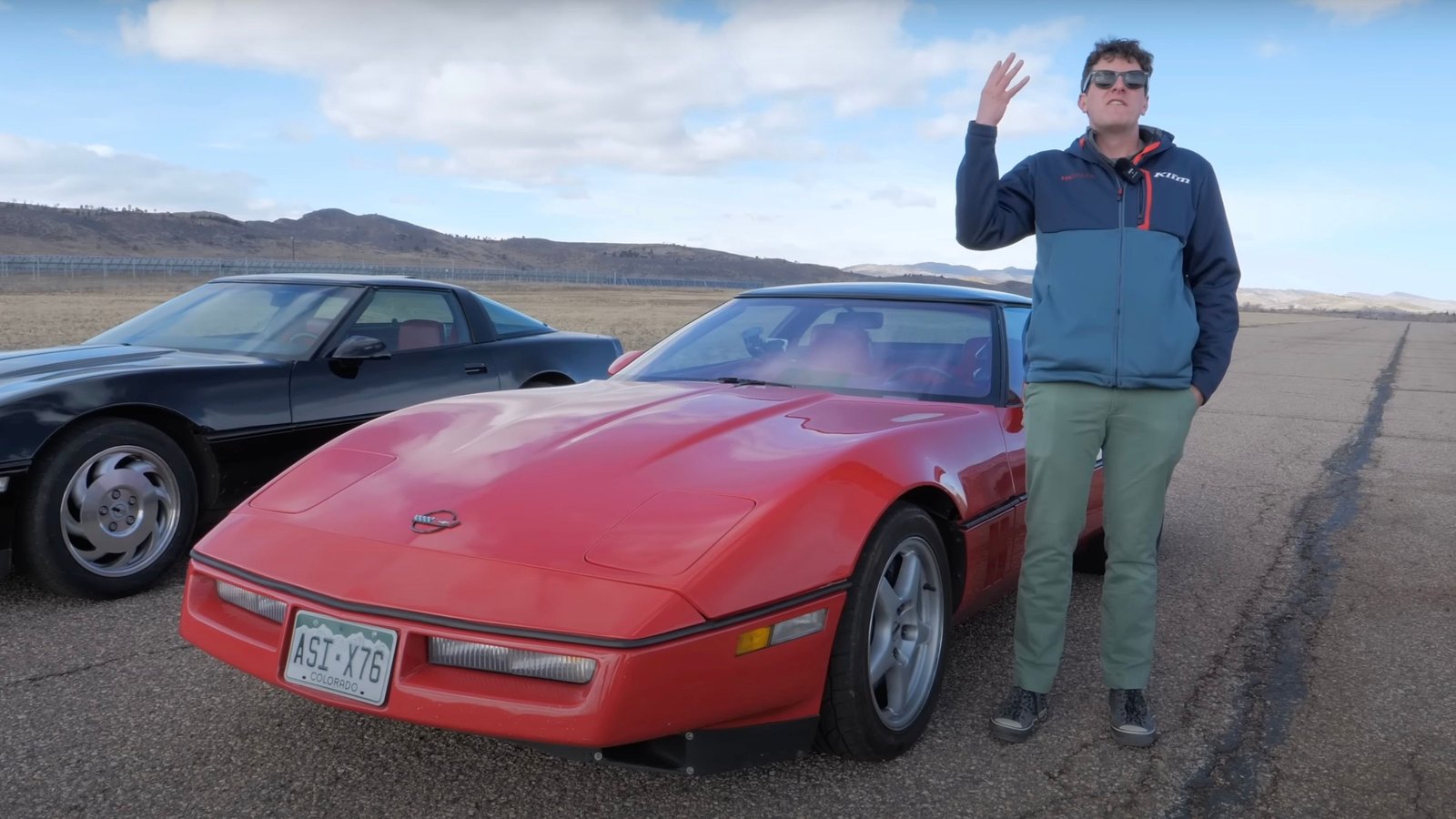 C4 Corvette ZR1 Drag Races the F-150 Raptor R | Ford-trucks