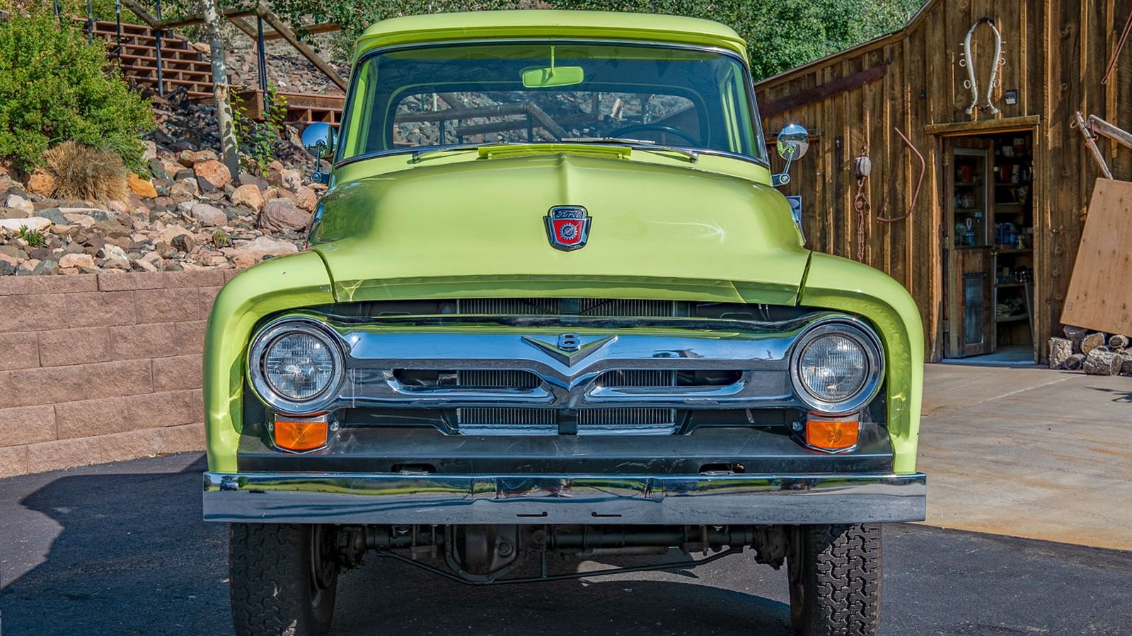 F-100 4x4 Highlights Ford/Marmon-Herrington Collaboration | Ford-trucks