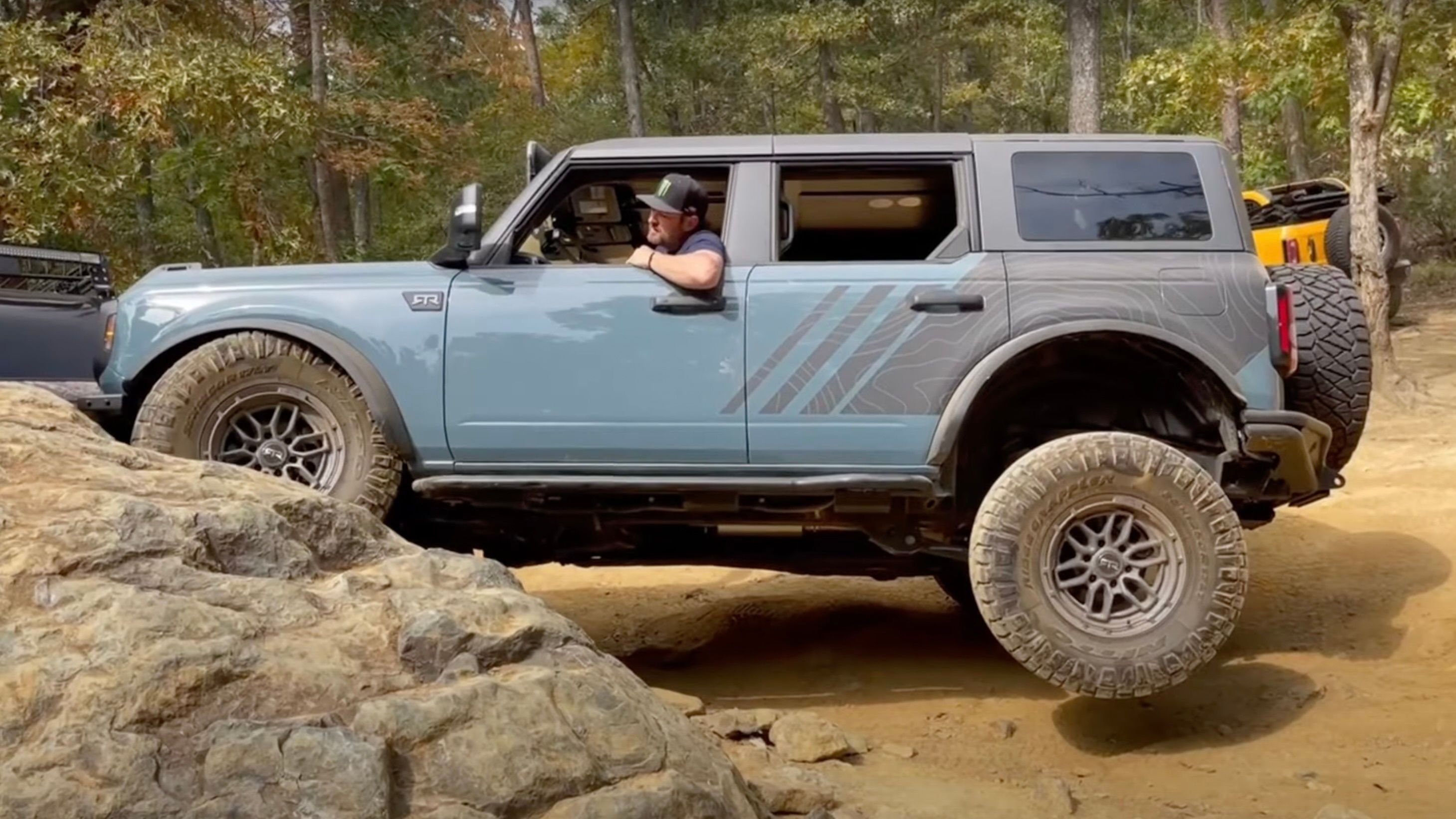 RTR Broncos Head Off-Road and Tear Up Some Trails | Ford-trucks