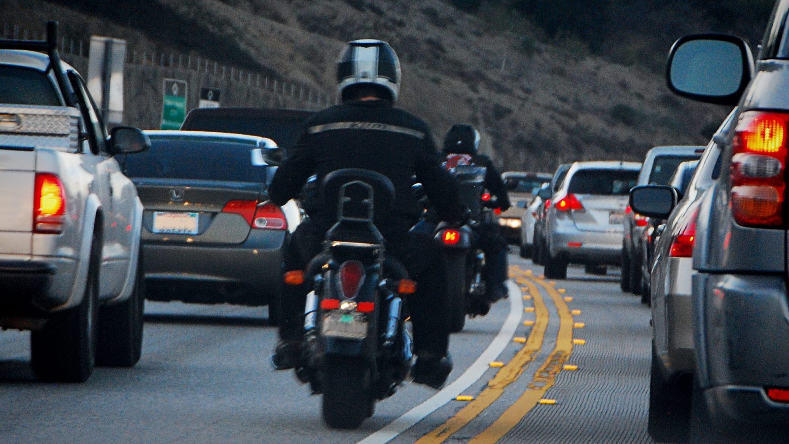Daily Slideshow: We Ponder Why Cagers Don't Respect Riders? | Hdforums
