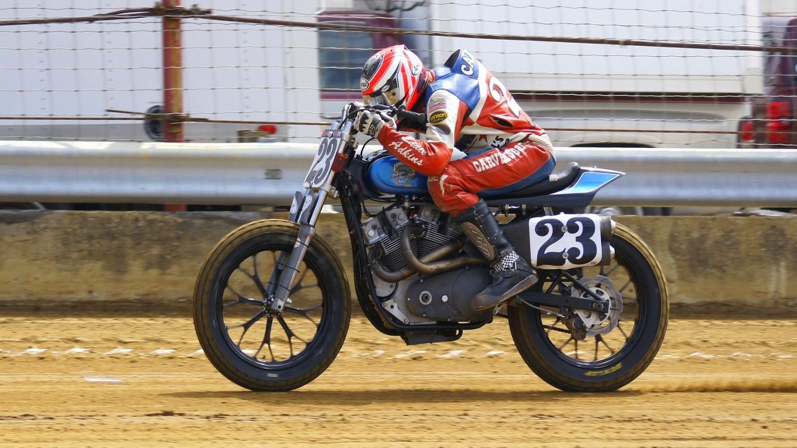 Daily Slideshow: How The Wizard Carved up the Competition in the Lone ...