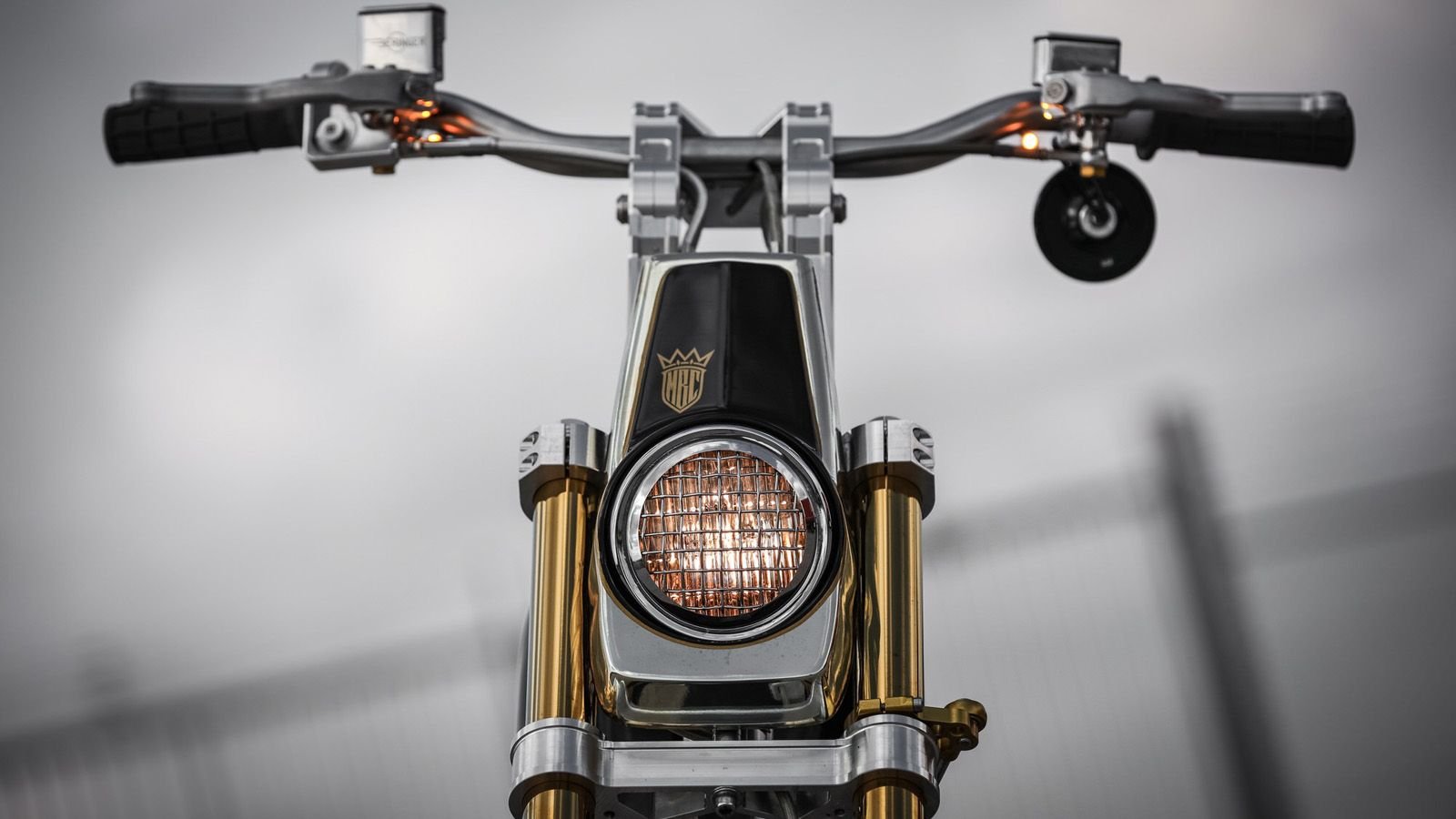 Hammer Down for Custom CFL 'Ironworker' Build | Hdforums