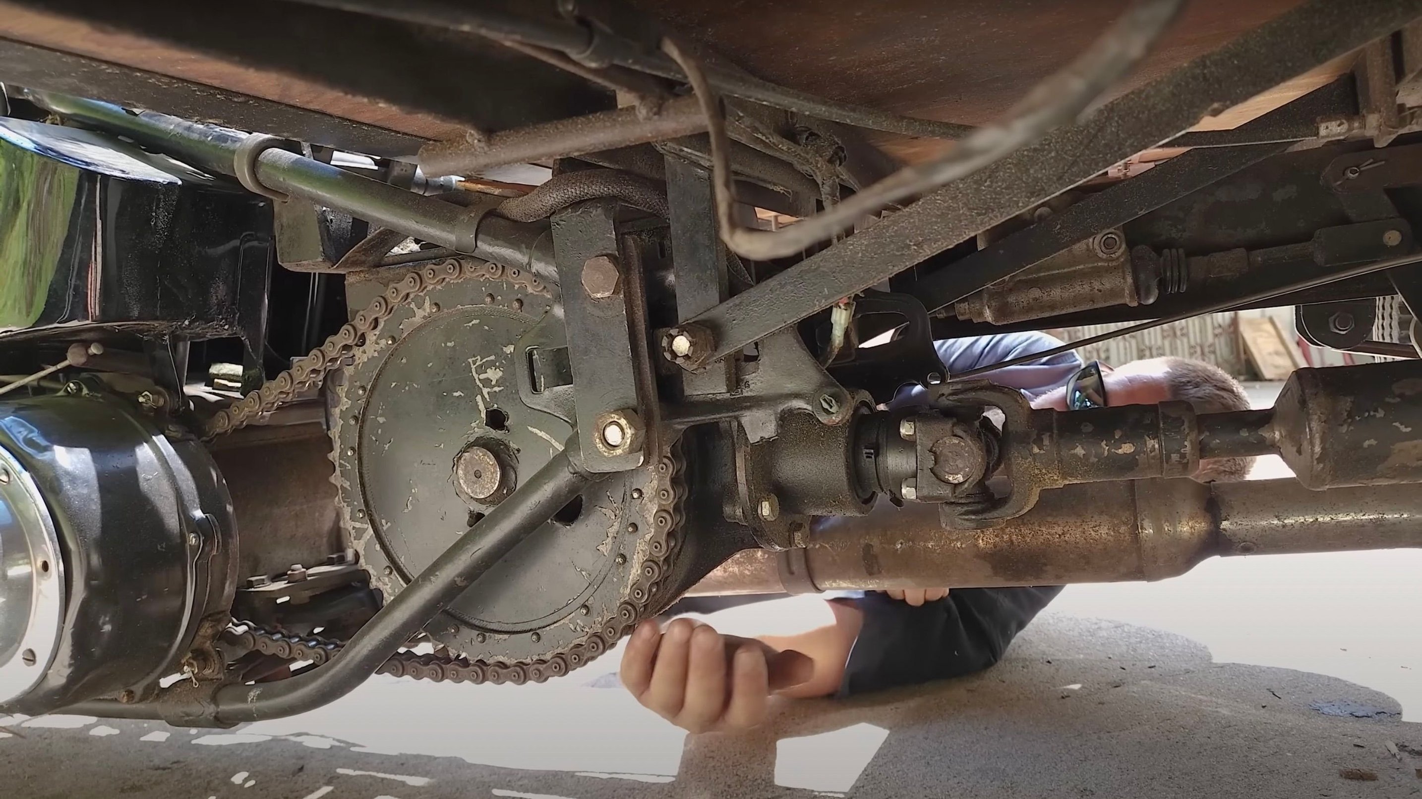 Half-Ton Harley Pickup Is the Strangest, Coolest Thing We've Seen ...