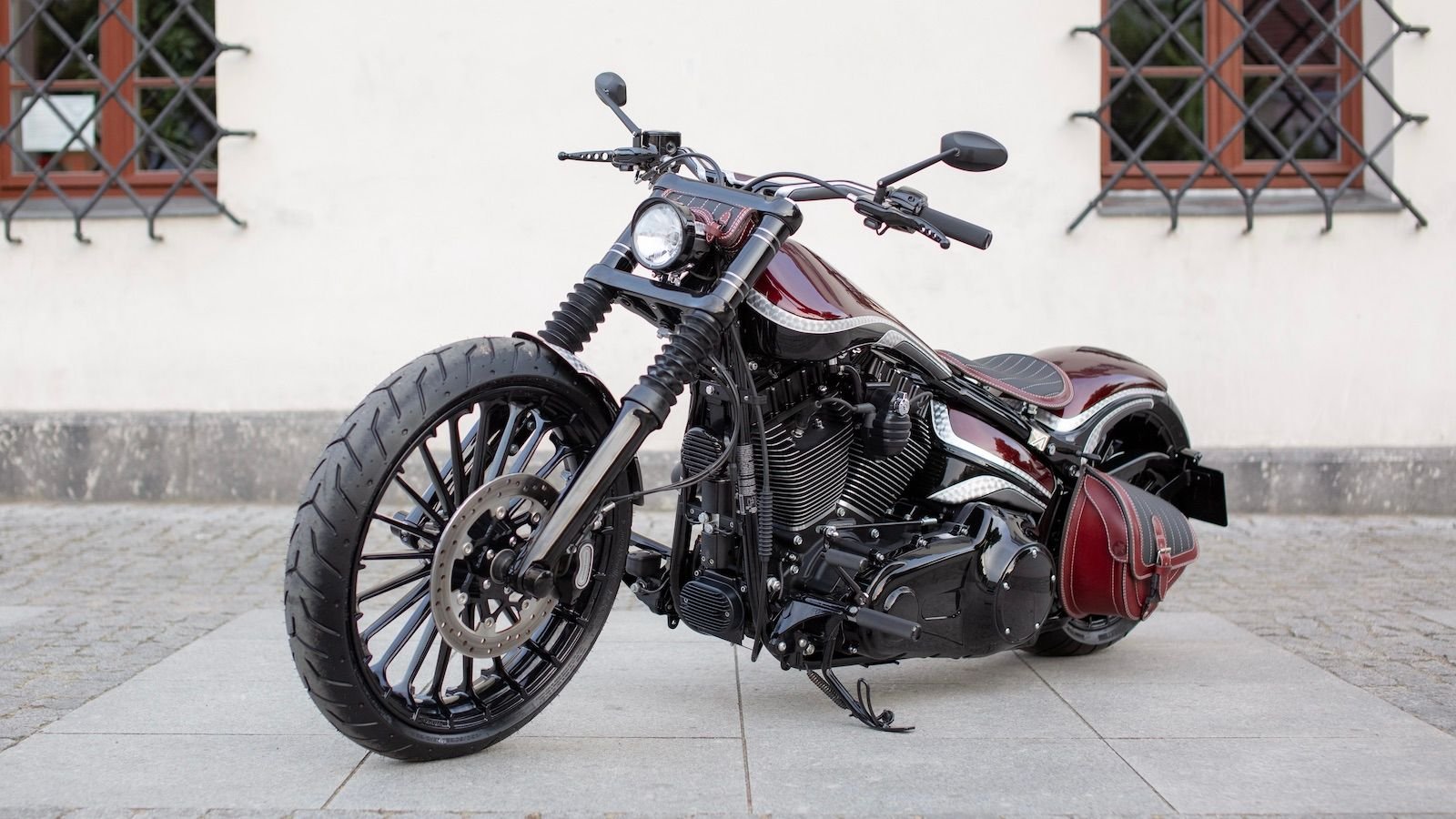 Nine Hills Transforms Stock Breakout Into This Custom Beauty | Hdforums