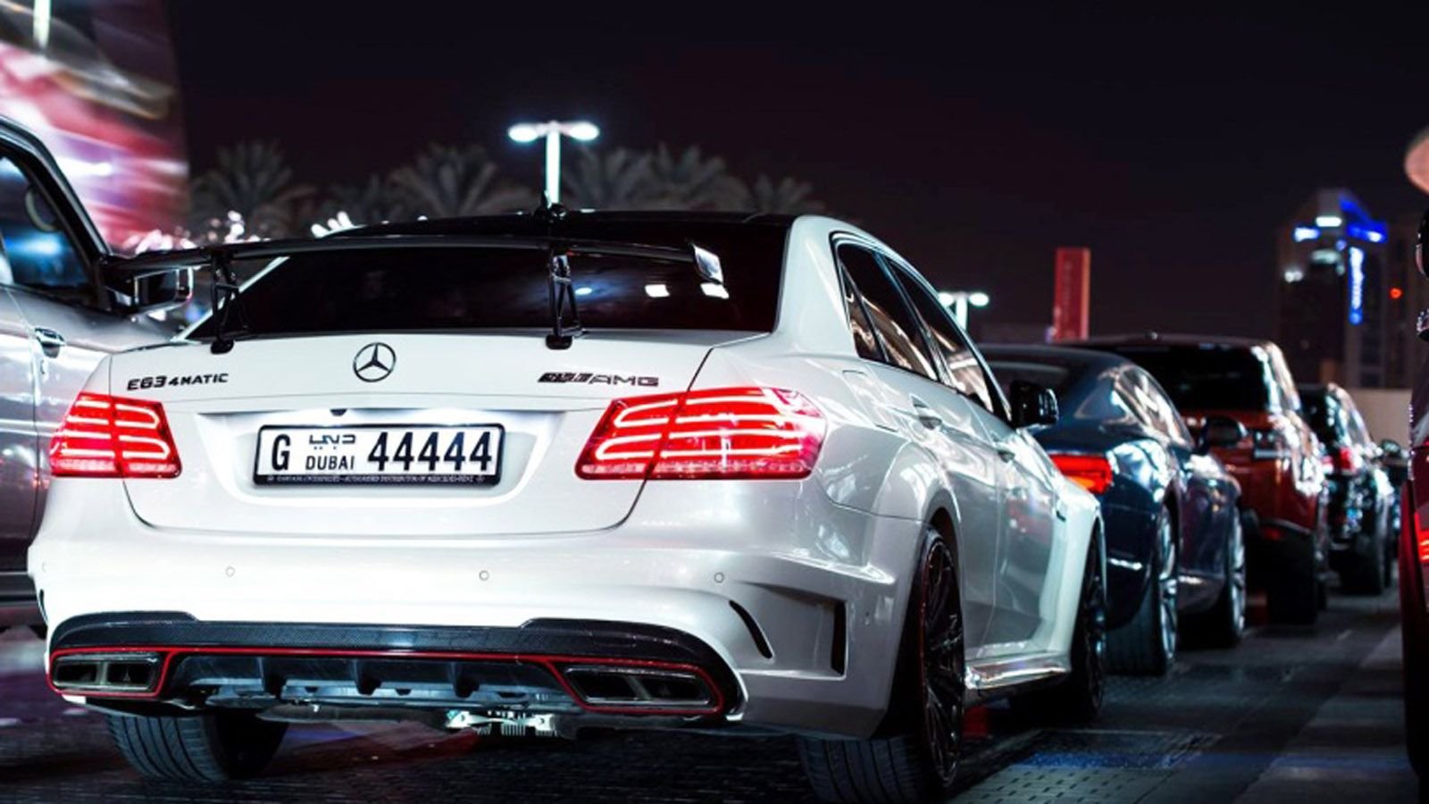 9 Mercedes-Benzes that Inhabit Dubai | Mbworld