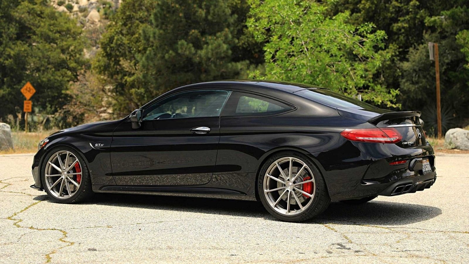 CarBahn Autoworks' AMG C63S Takes a Holistic Approach | Mbworld