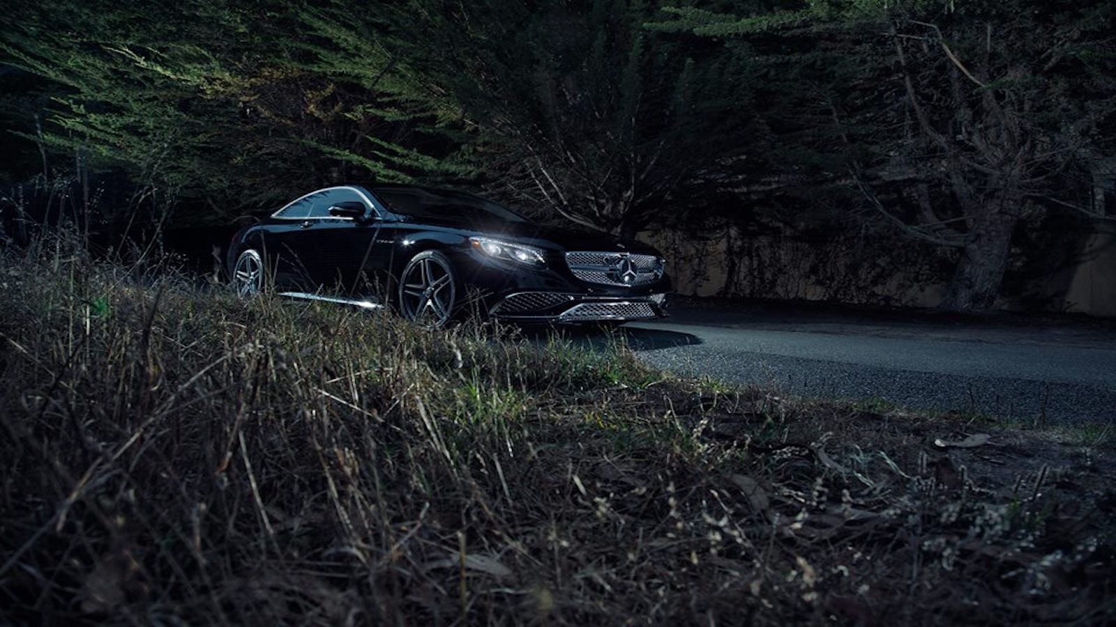 5 Times Mercedes-Benz Celebrated Halloween | Mbworld