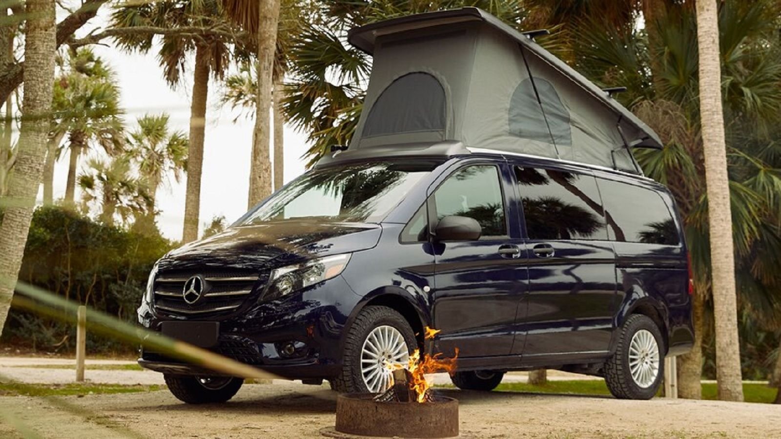 The Weekender Makes Living Out of a Van a Cinch | Mbworld