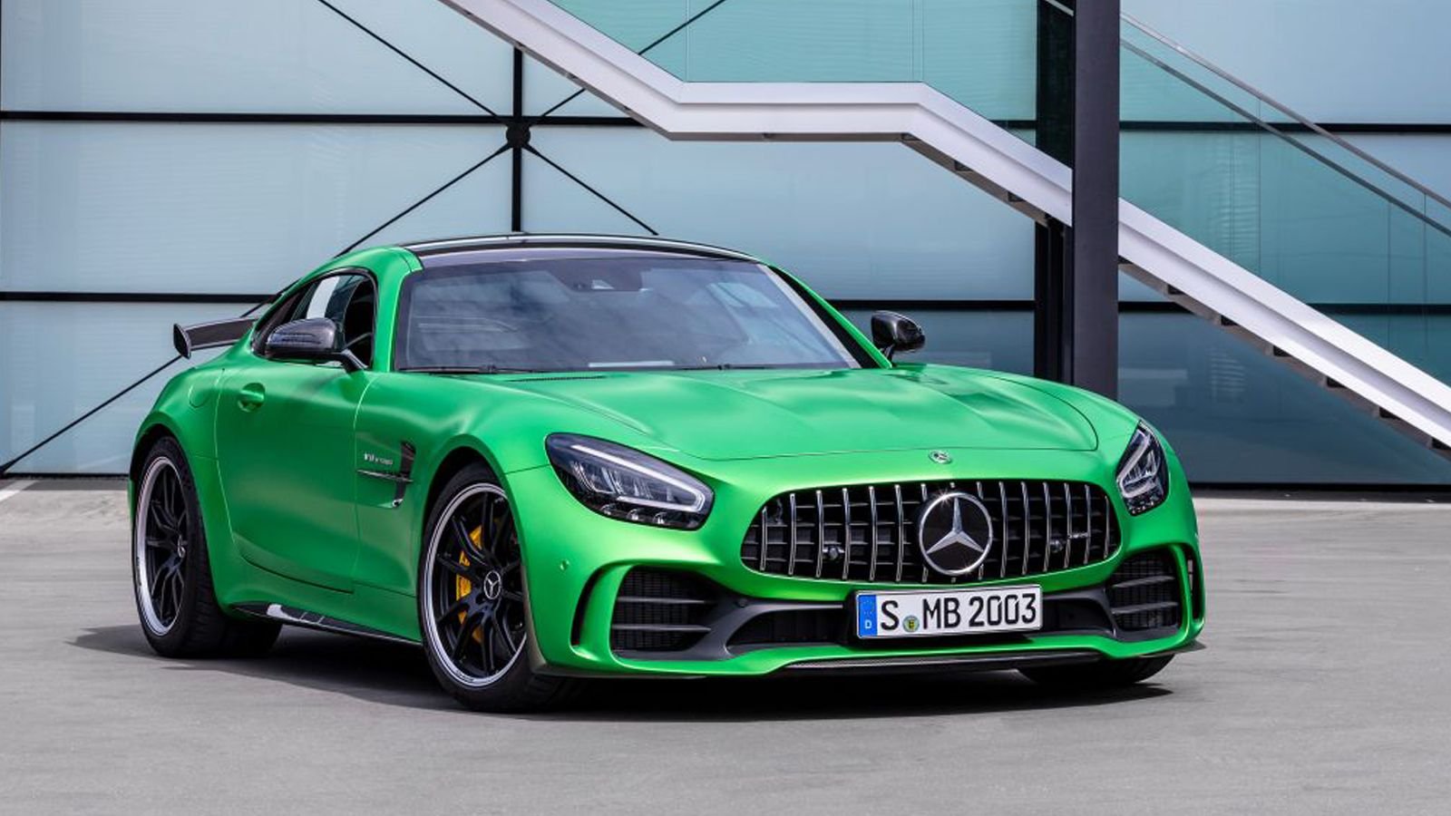 Mercedes-AMG GT Line Receives a Facelift | Mbworld
