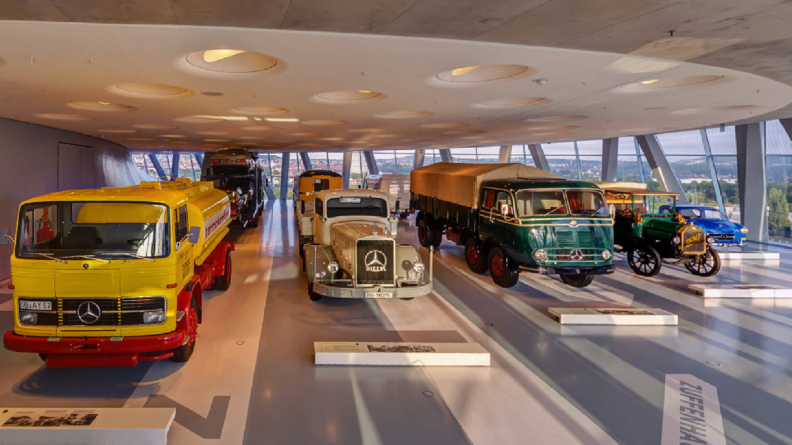 Take a Virtual Tour of the Mercedes-Benz Museum | Mbworld