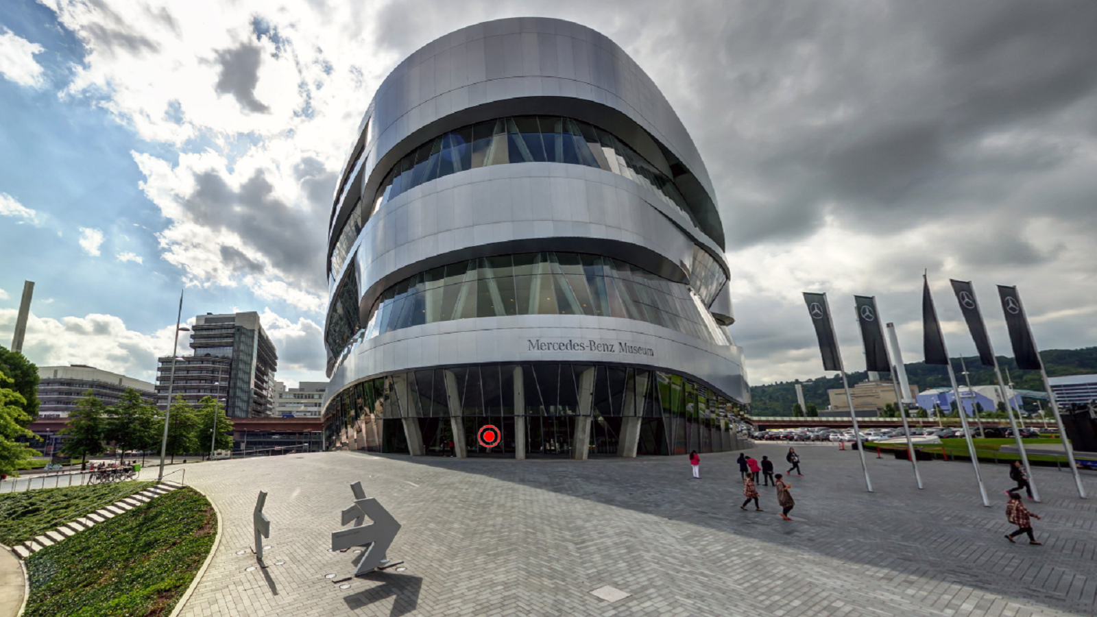 Take a Virtual Tour of the Mercedes-Benz Museum | Mbworld
