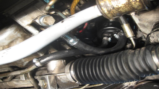 How to Install a New Power Steering Hose | DoItYourself.com