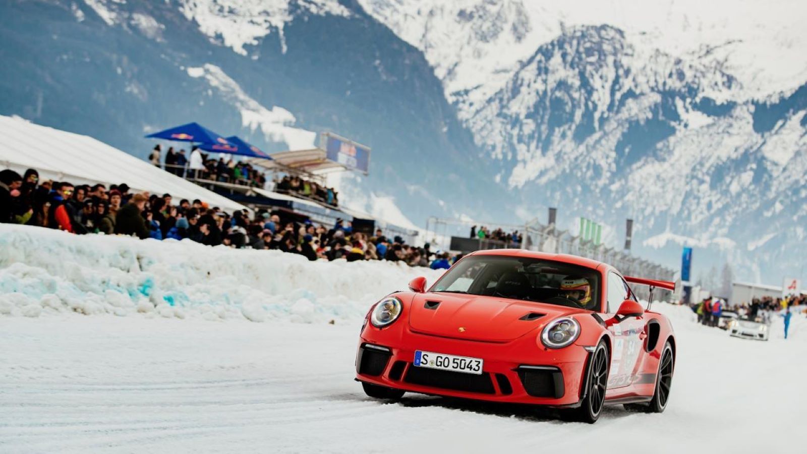 GP Ice Race Attracts Porsche Fans From All Over to Frozen Tundra | Rennlist
