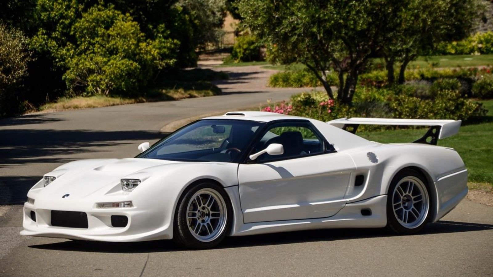 Supercharged Widebody NSX Plays the Temptress | S2ki
