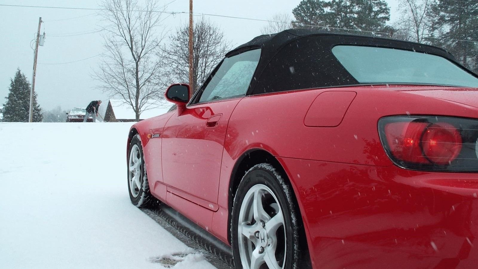 Driving an S2000 in the Snow Proves Therapeutic for One | S2ki
